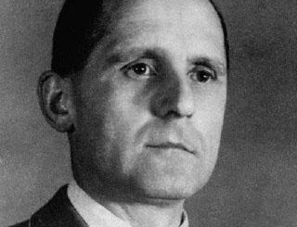 Albert Widmann – The Fifth Field